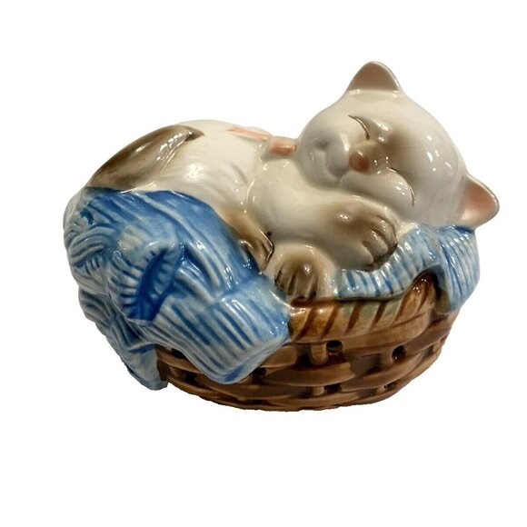 Avon | Accents | Avon Cat Napper Ceramic Pomander Vintage 983 No Wax ...